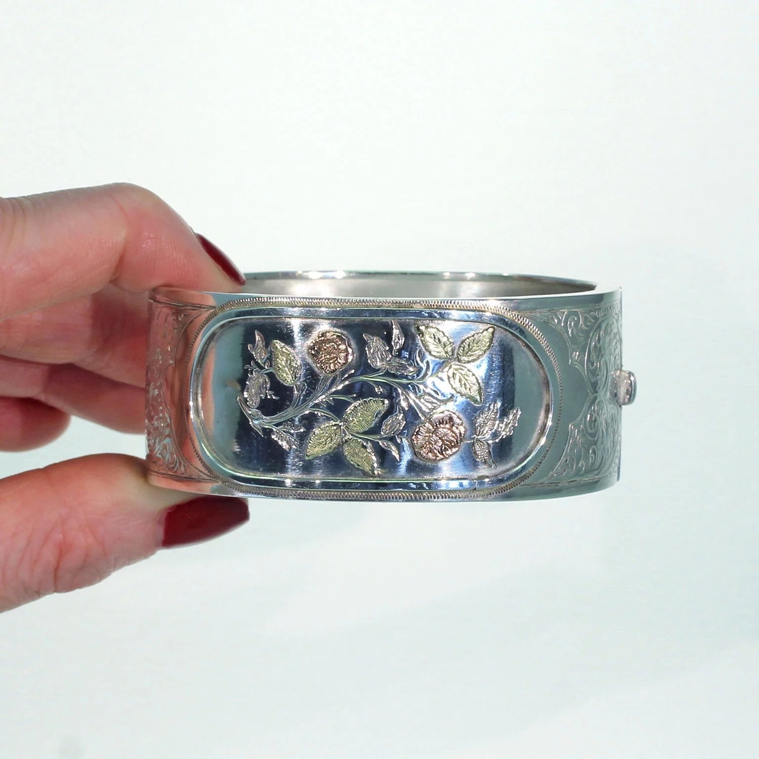 Antique Victorian Silver Bangle, Inscribed 1881 - Victoria Sterling